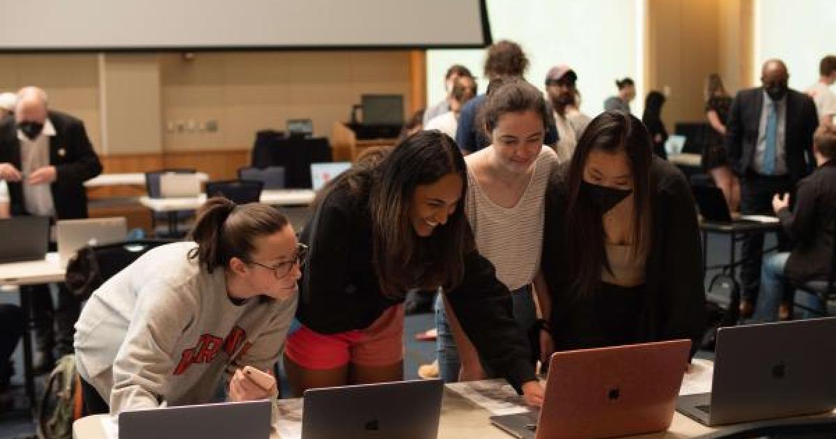 Data Visualization Showcase Lets Student Creativity Shine — School of ... Data Visualization Showcase Lets Student Creativity Shine — School of ...